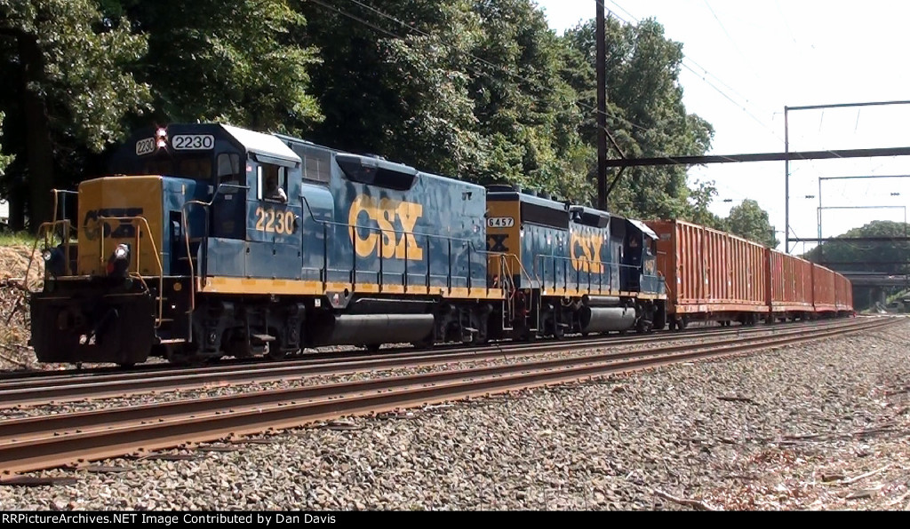 CSX Road Slug 2230 leads Q706-29